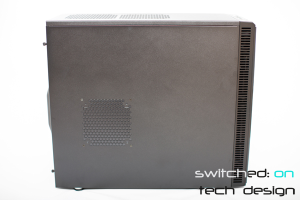fractal-design-define-r4-fan-hole-side – Switched On Tech Design